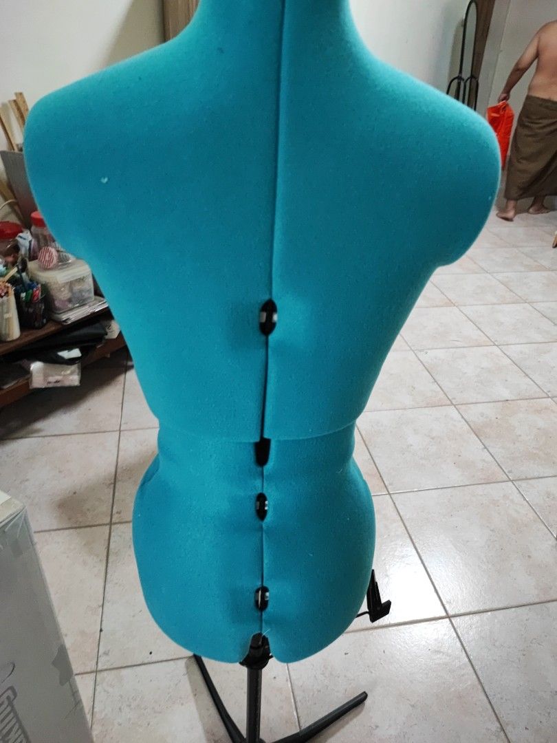 Semco Medium Dressmaking Model, Adjustable., Everything Else on Carousell