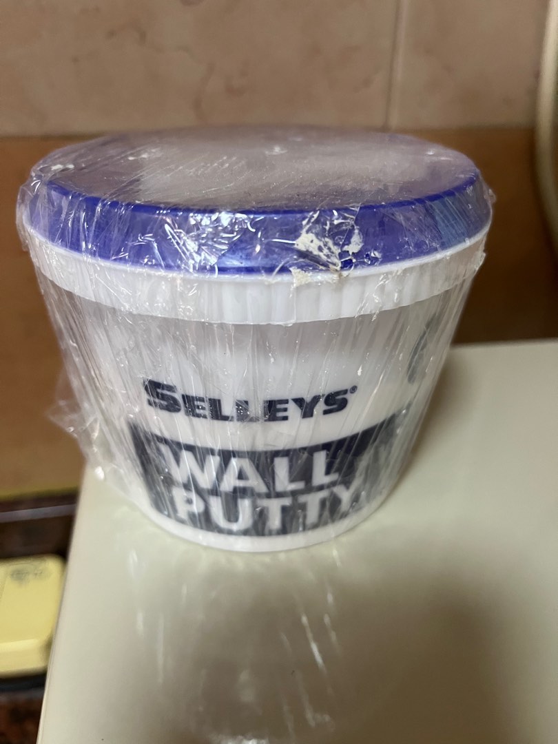 Shelley’s Wall Putty, Furniture & Home Living, Home Improvement ...