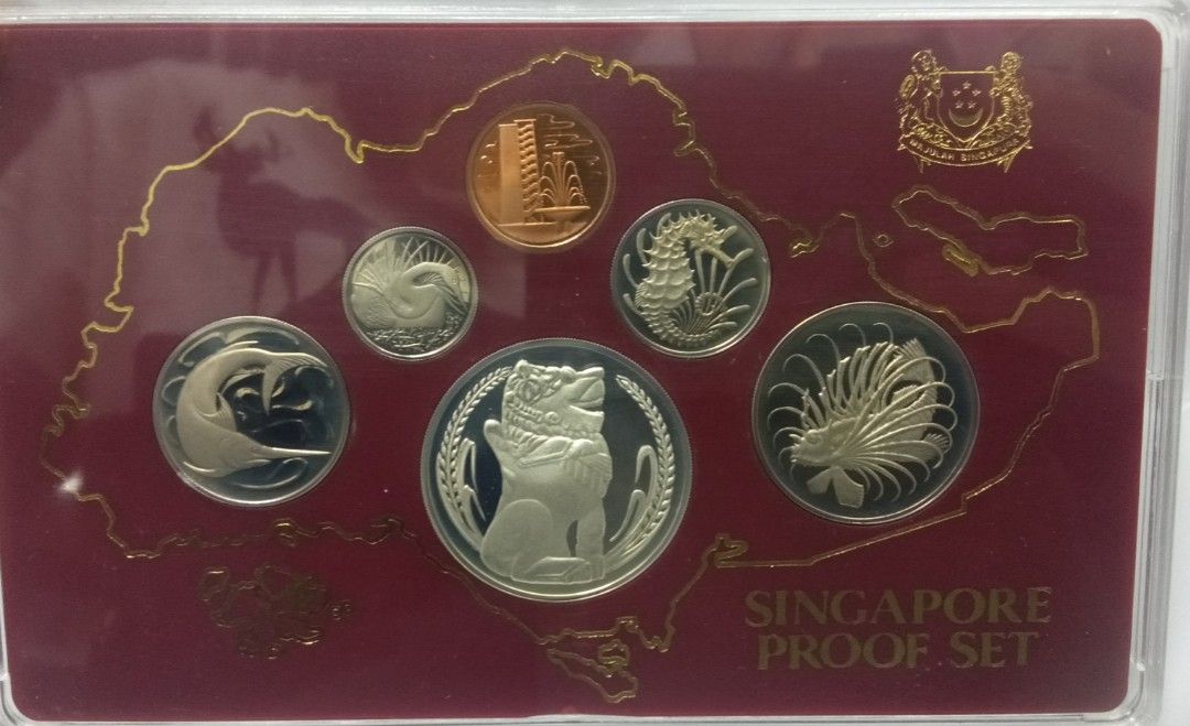 Singapore 1982 proof coin set w box and certificate, Hobbies & Toys ...