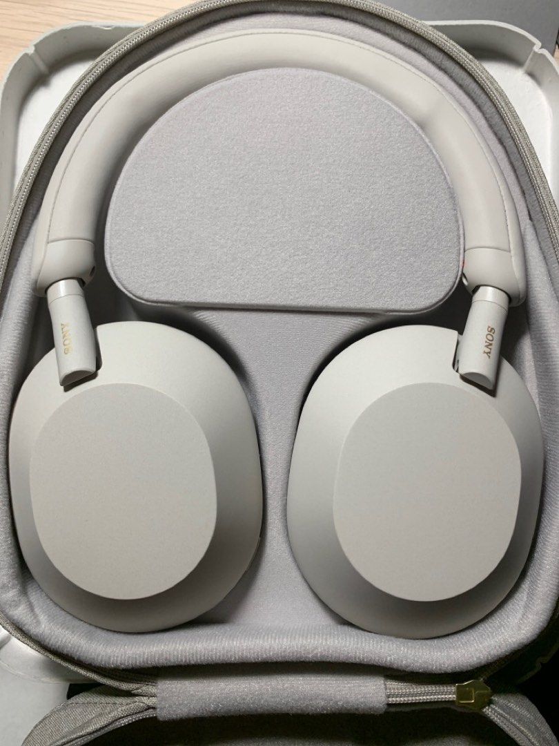 Sony Xm5, Audio, Headphones & Headsets on Carousell