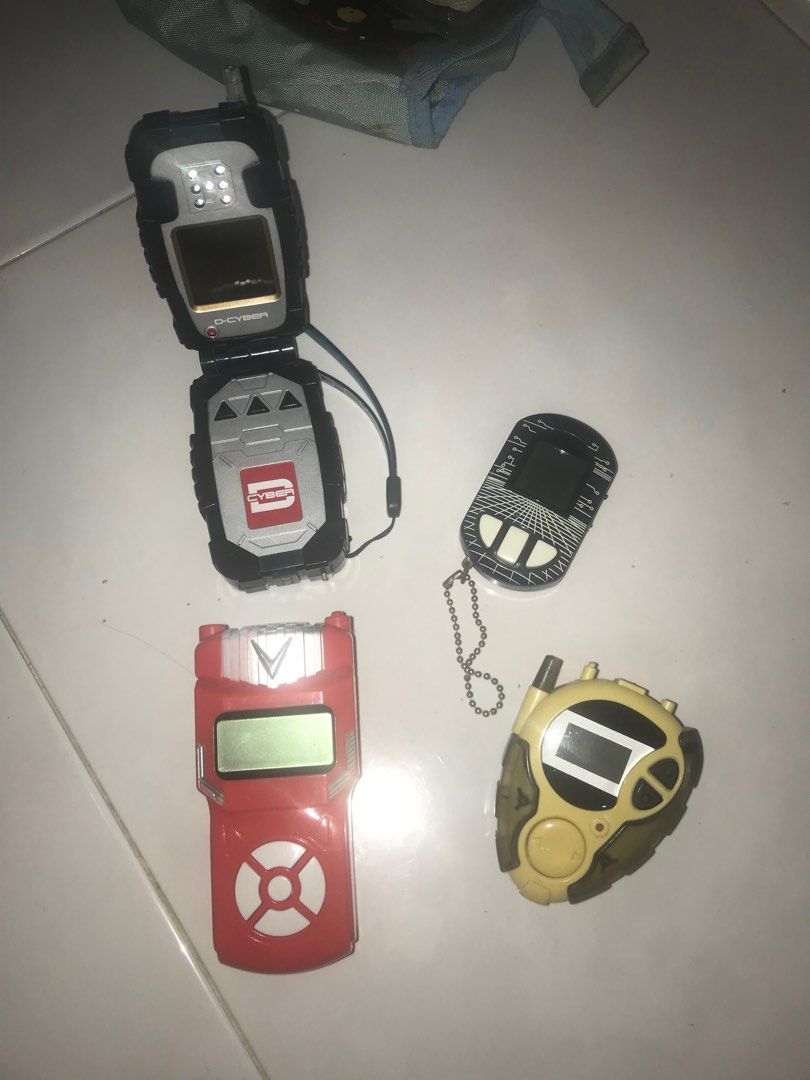 Spoilt digimon device, Hobbies & Toys, Toys & Games on Carousell