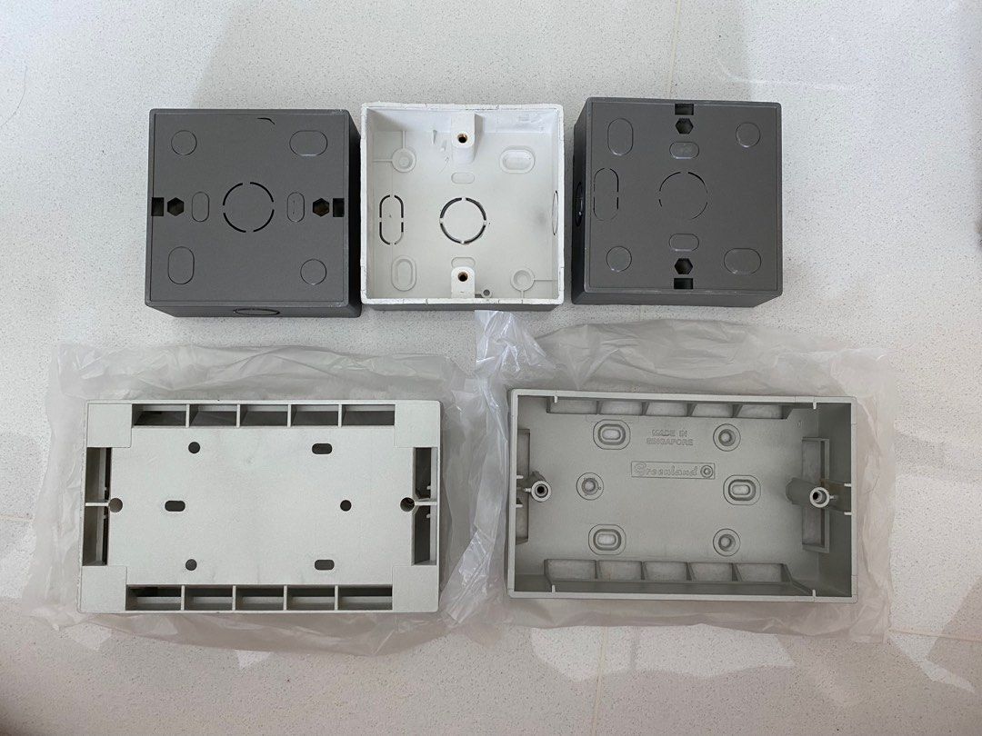 Surface mounting box, TV & Home Appliances, Electrical, Adaptors ...