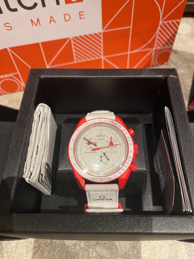 Swatch x Omega Mission to Mars Watch, Men's Fashion, Watches ...
