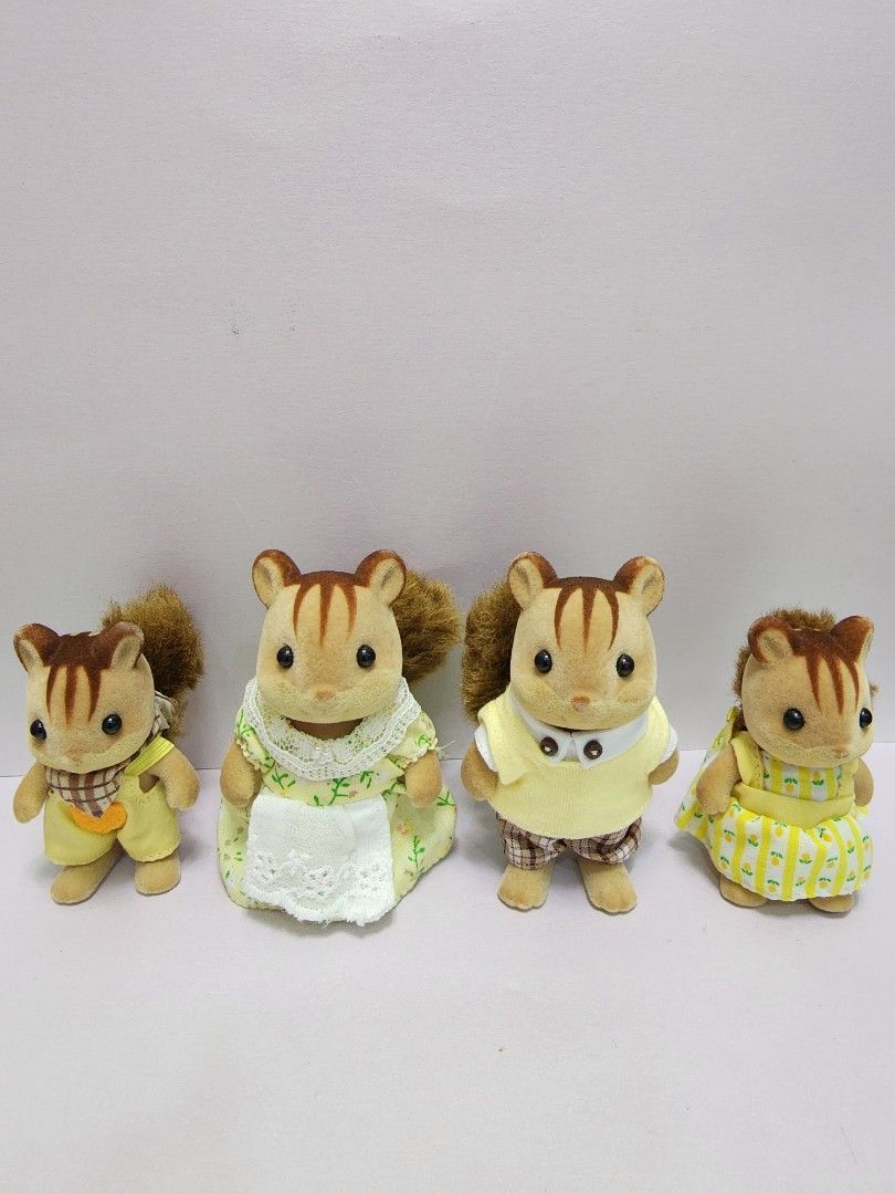 Sylvanian Families Squirrels Family Figurines, Hobbies & Toys, Toys ...