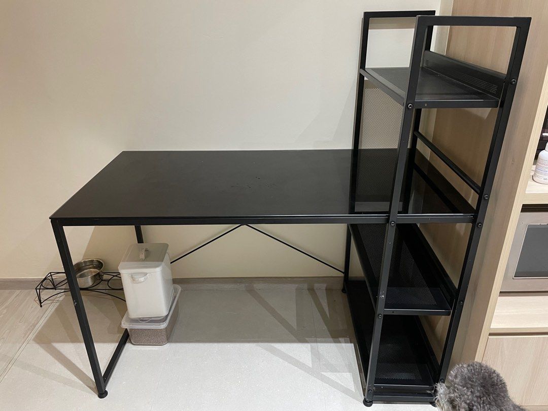 Table/Desk, Furniture & Home Living, Furniture, Tables & Sets on Carousell