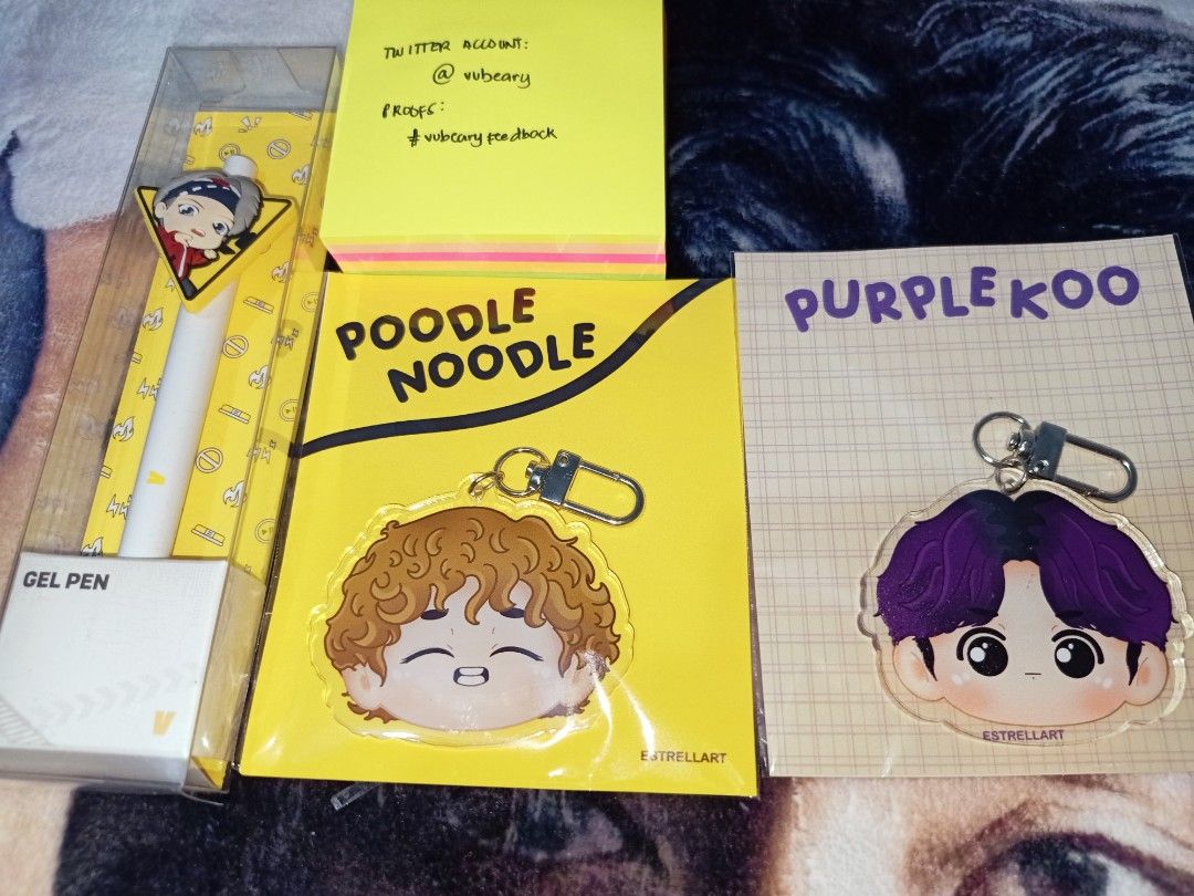 Taekook Keychain, Hobbies & Toys, Memorabilia & Collectibles, K-Wave on ...