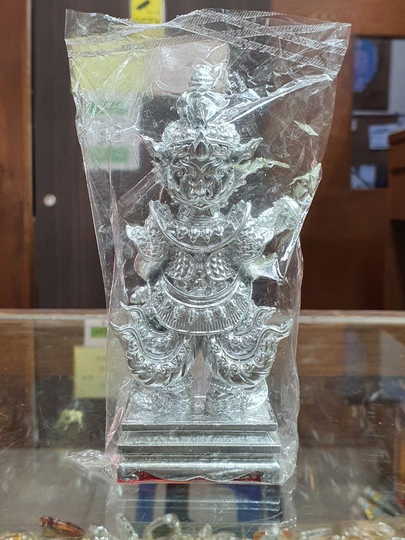 Tao Wessuwan Mini Bucha, Hobbies & Toys, Memorabilia & Collectibles ...