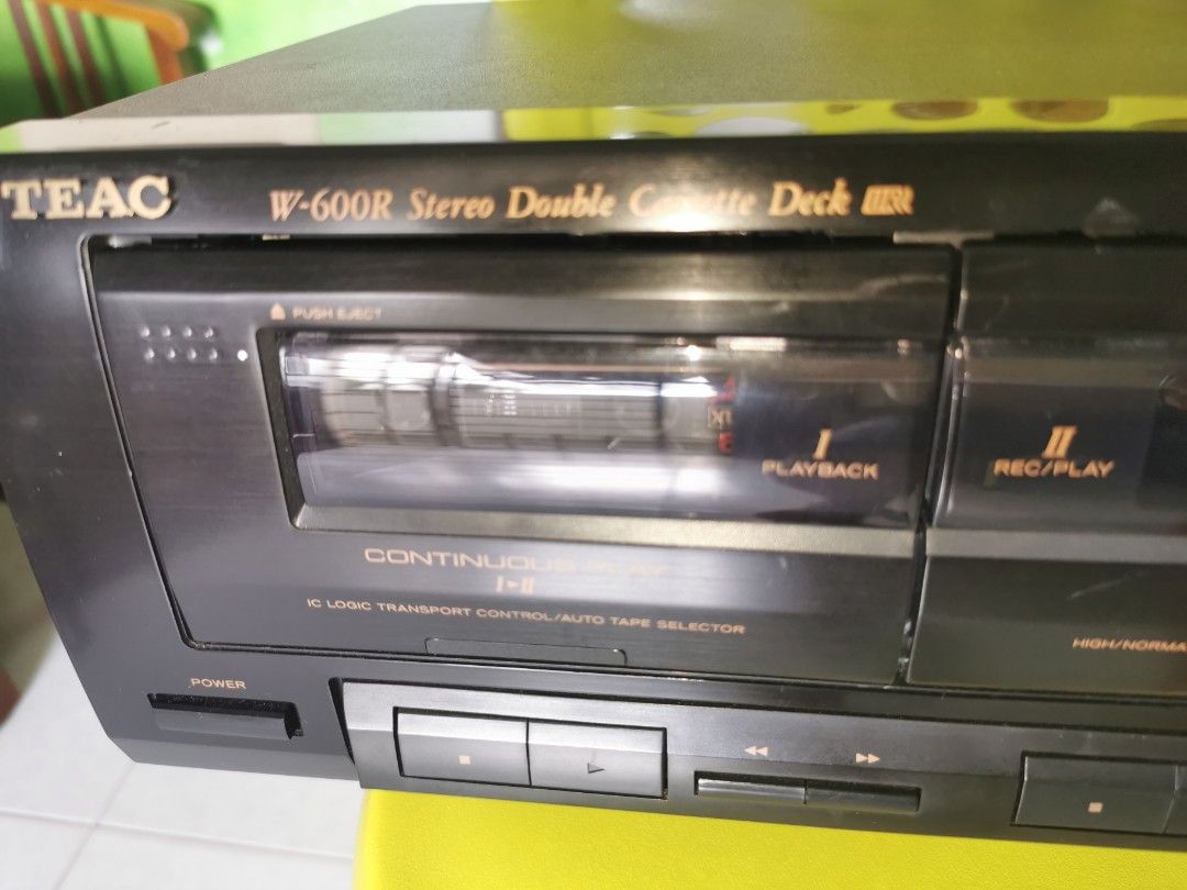 teac w600r dual cassette deck, Audio, Portable Music Players on Carousell
