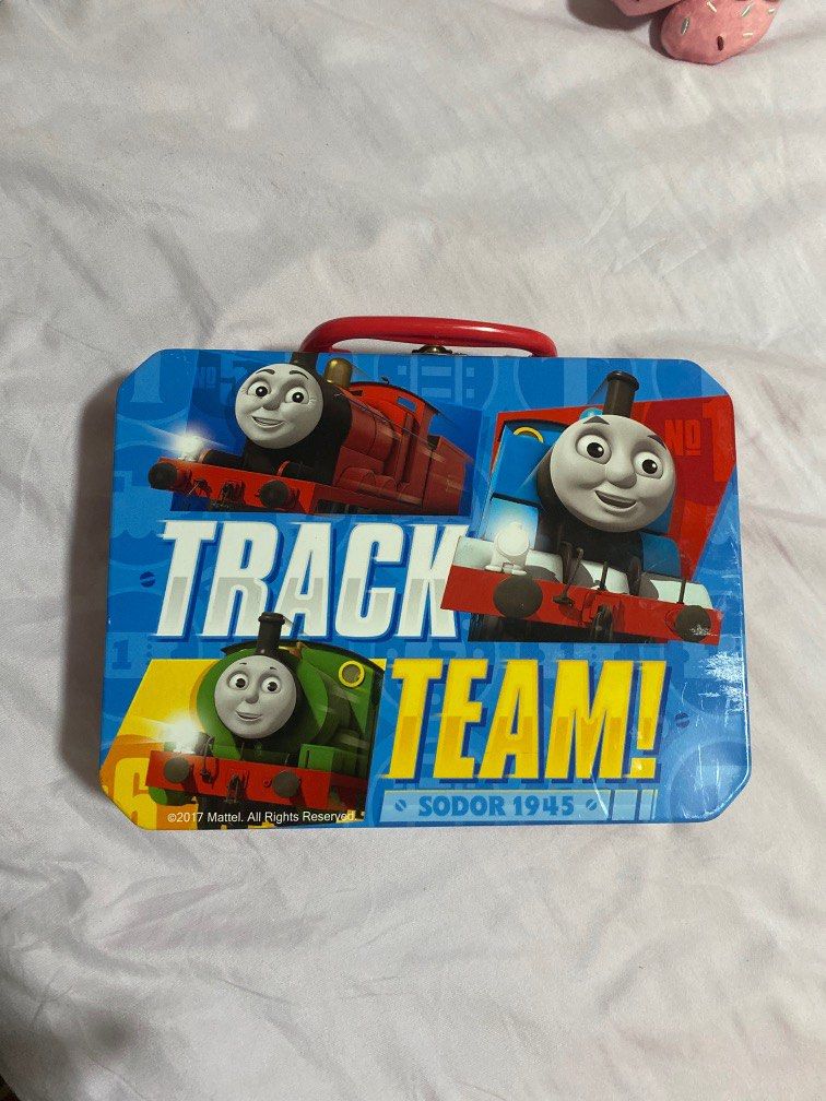 Thomas and friends lunch box, Hobbies & Toys, Memorabilia ...