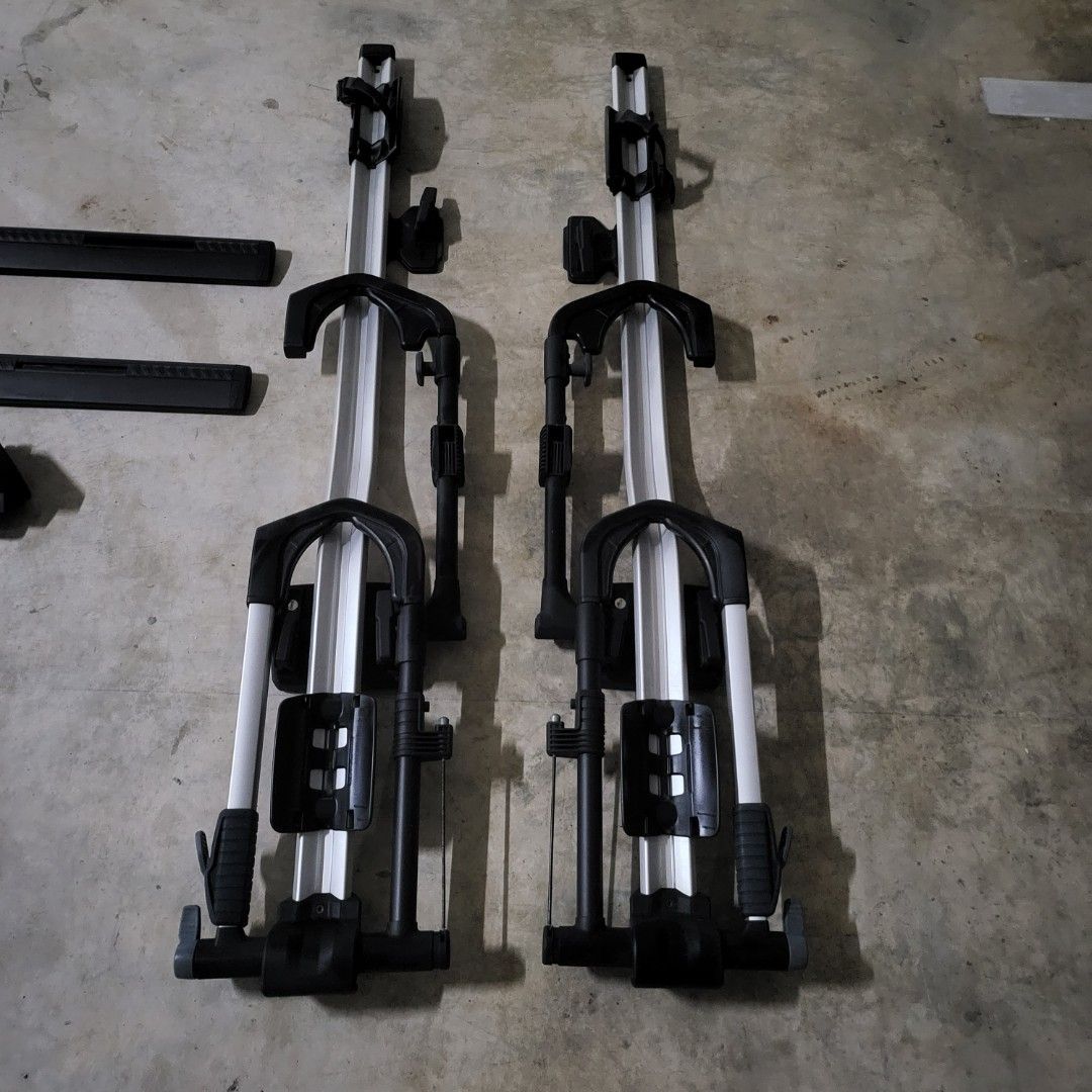 Thule Bicycle Roof Rack System, Sports Equipment, Bicycles & Parts ...