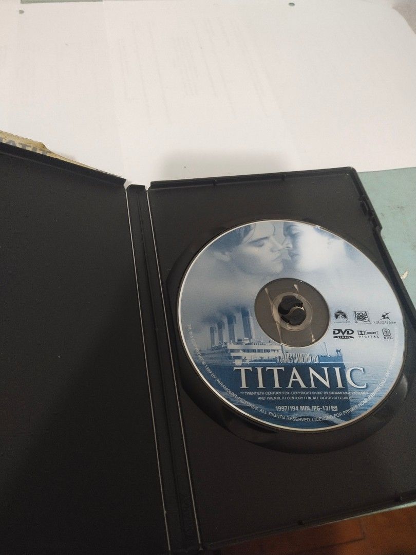 TITANIC movie set/2 VCDs & 1 DVD/STOLEN BY A Devil SCAMMER---Alexis ...