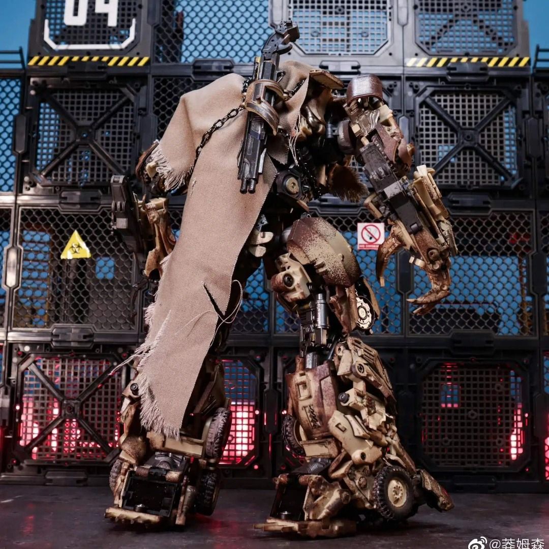 Unique Toys, R-05 Desperado (Desert Version, DOTM Megatron ...