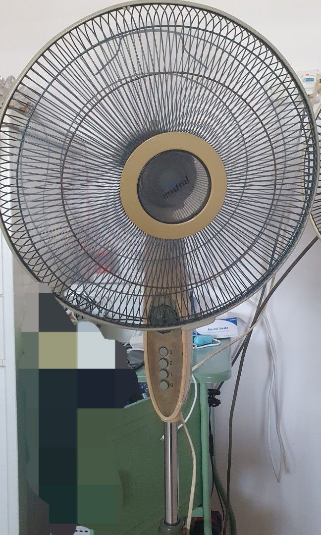Very old standing fan, Furniture & Home Living, Lighting & Fans, Fans ...