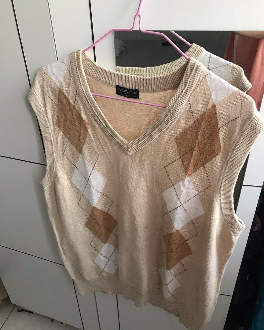 Vest brown coksu coklat putih ketupat, Fesyen Wanita, Pakaian Wanita ...