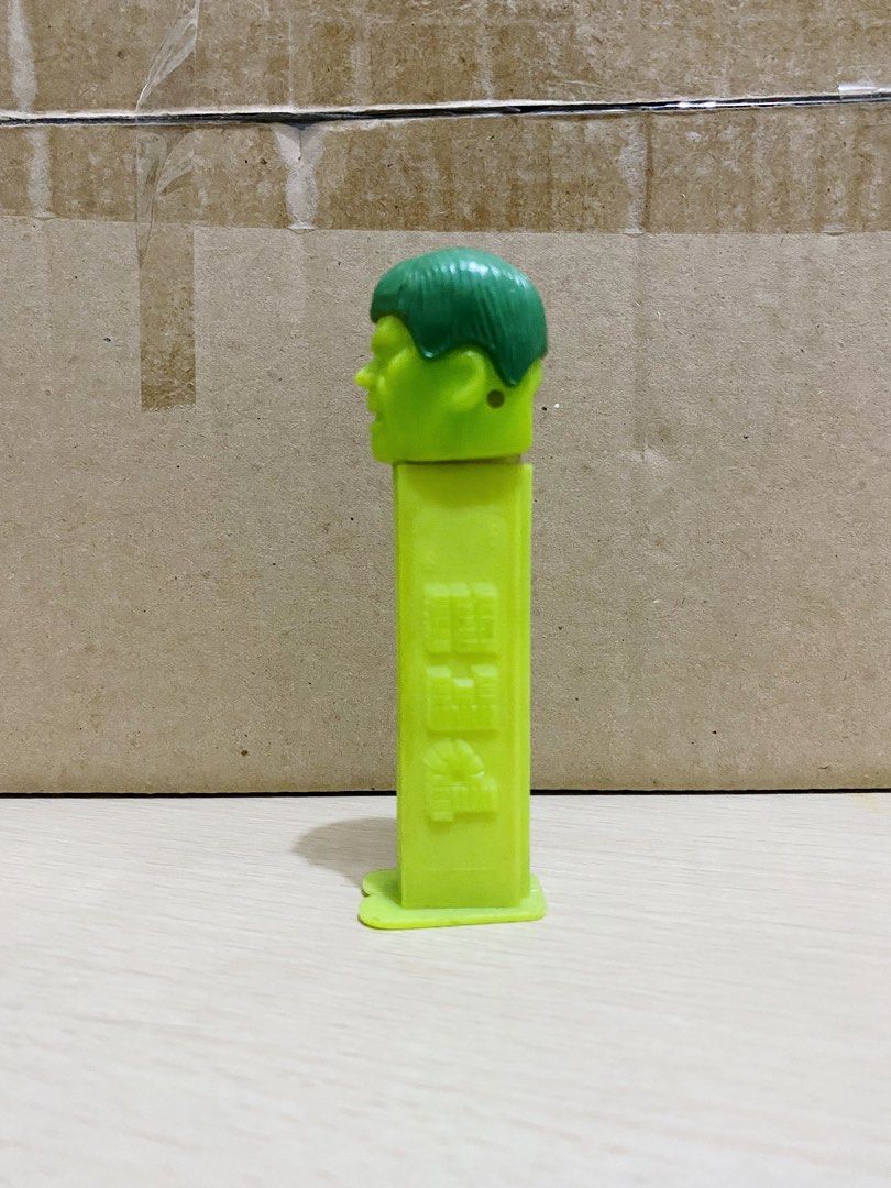 (Vintage) 1989 Hulk - PEZ Dispenser, Hobbies & Toys, Memorabilia ...