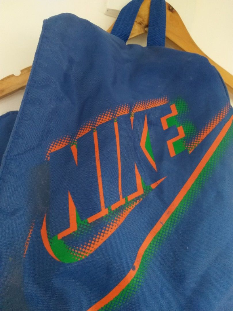 Vintage nike backpack, Men's Fashion, Bags, Backpacks on Carousell