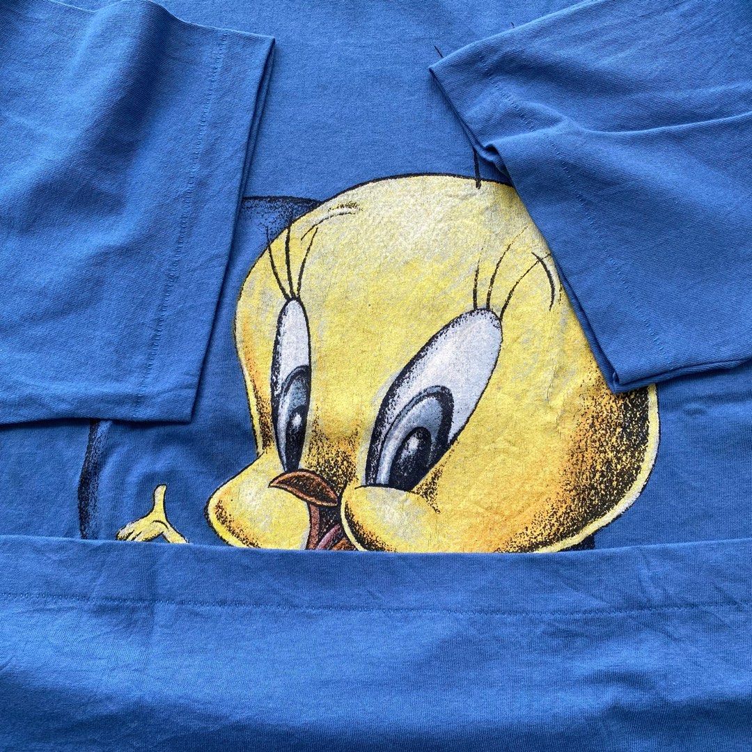 vintage Tweety looney tunes tee shirt, Men's Fashion, Tops & Sets ...