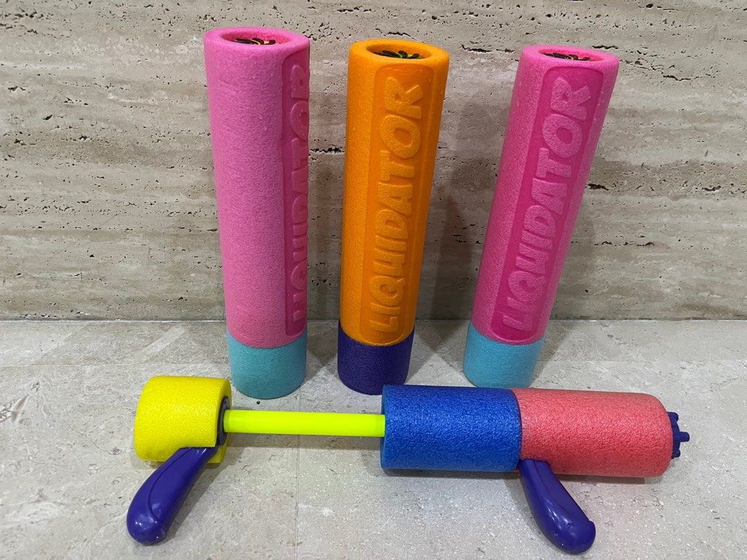 Water Play Pump Gun, Super Soaker for swimming pool play, Hobbies ...