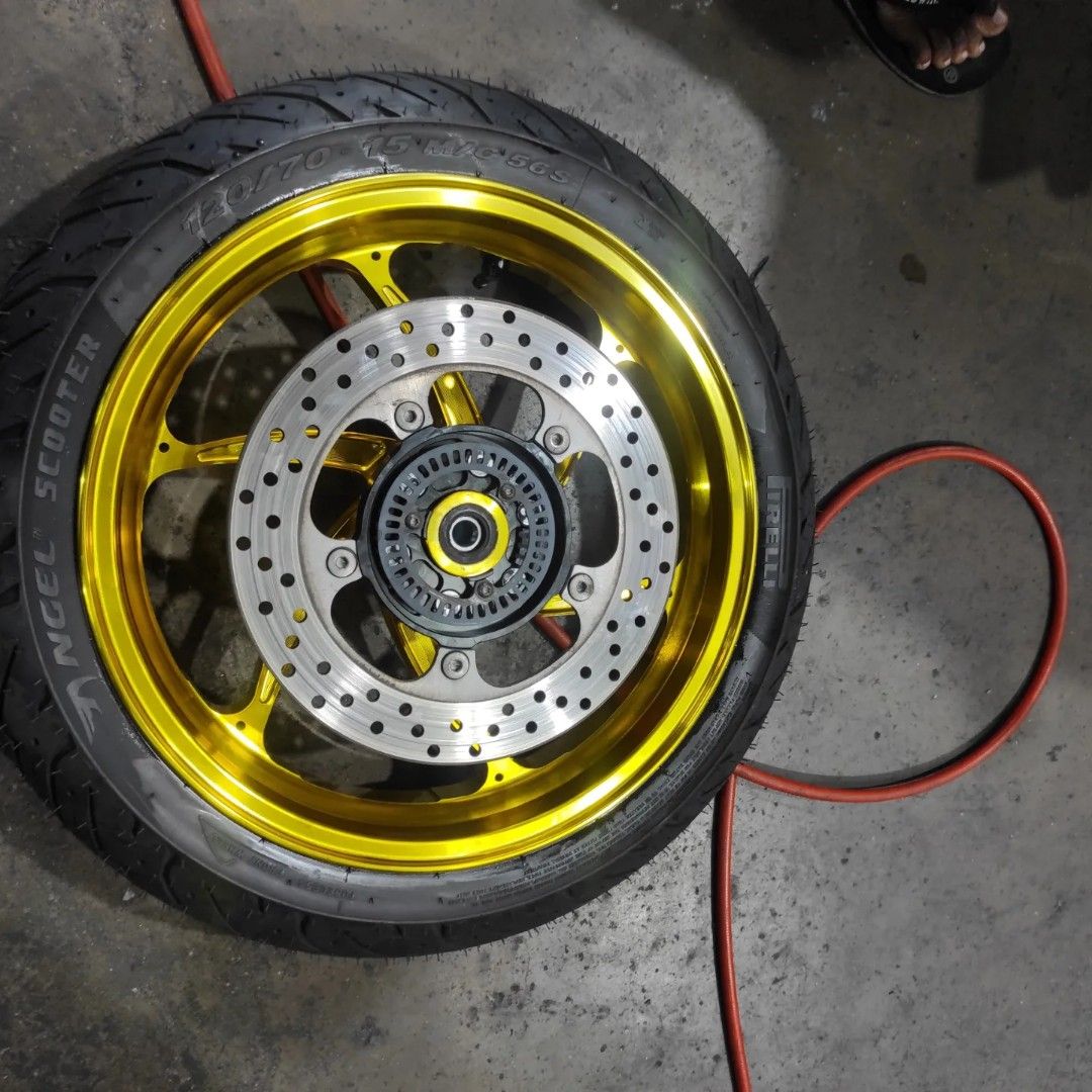 XMAX CNC ALUMINIUM AFTERMARKET GOLD RIMS, Motorcycles, Motorcycle ...