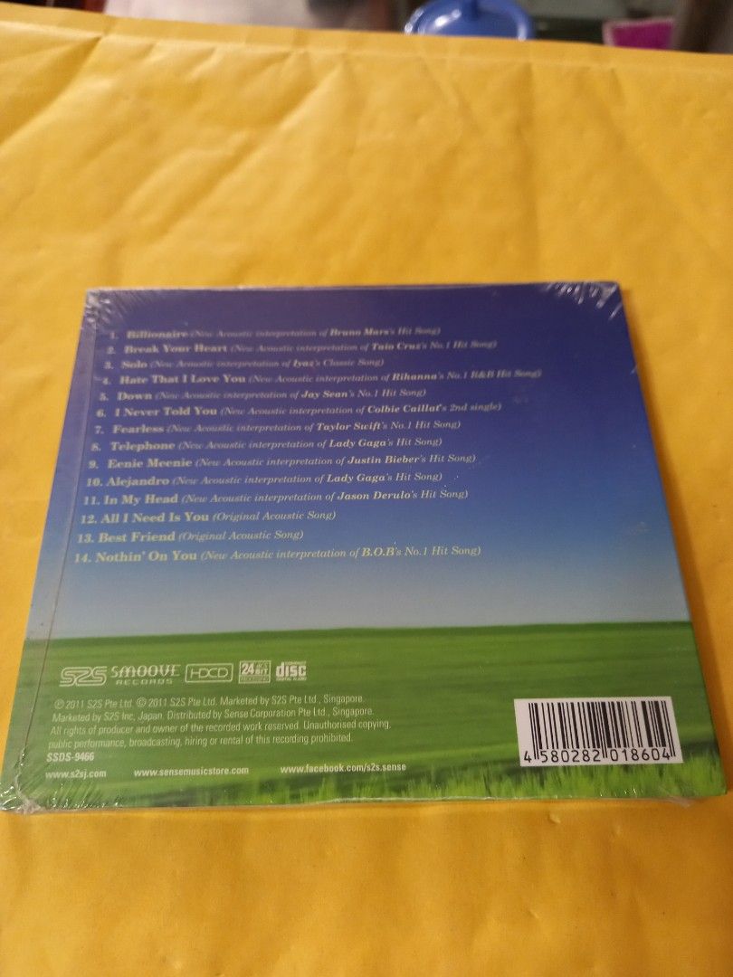 全新 ADDICTED TO ACOUSTIC cd, 興趣及遊戲, 音樂樂器 & 配件, 音樂與媒體 - CD 及 DVD - Carousell