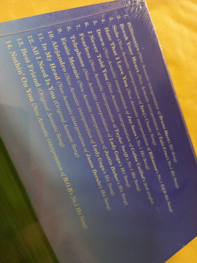 全新 ADDICTED TO ACOUSTIC cd, 興趣及遊戲, 音樂樂器 & 配件, 音樂與媒體 - CD 及 DVD - Carousell