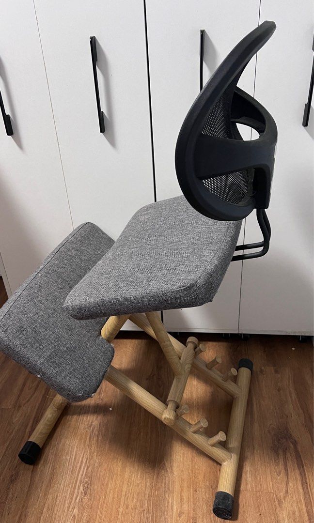 Adjustable study desk with Ergonomic Kneeling Chair (sit/ standing ...