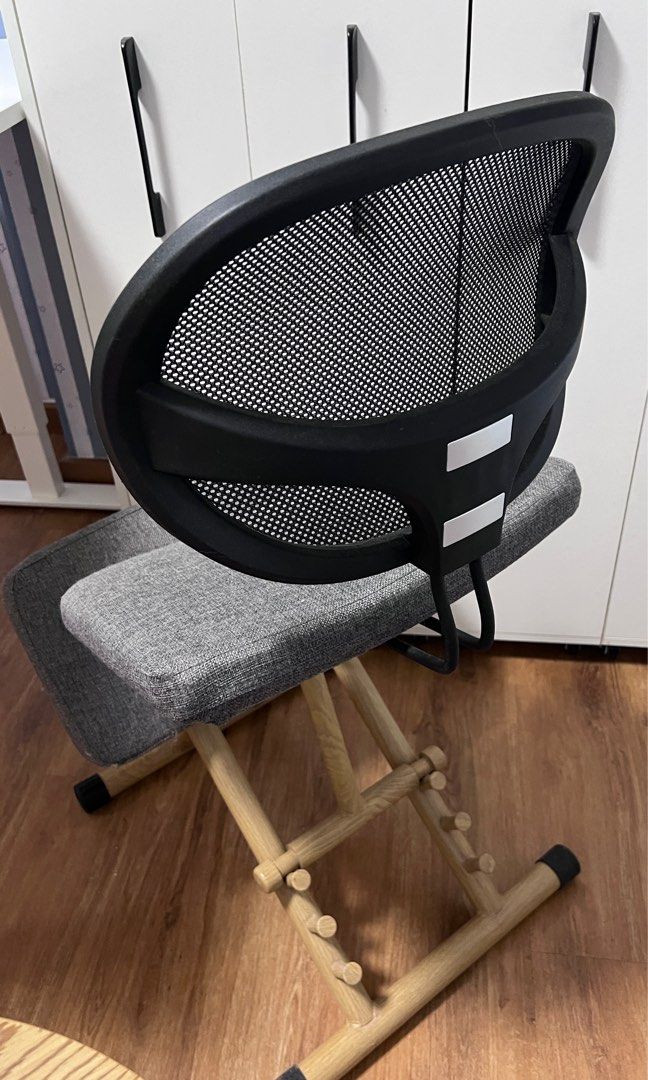Adjustable study desk with Ergonomic Kneeling Chair (sit/ standing ...