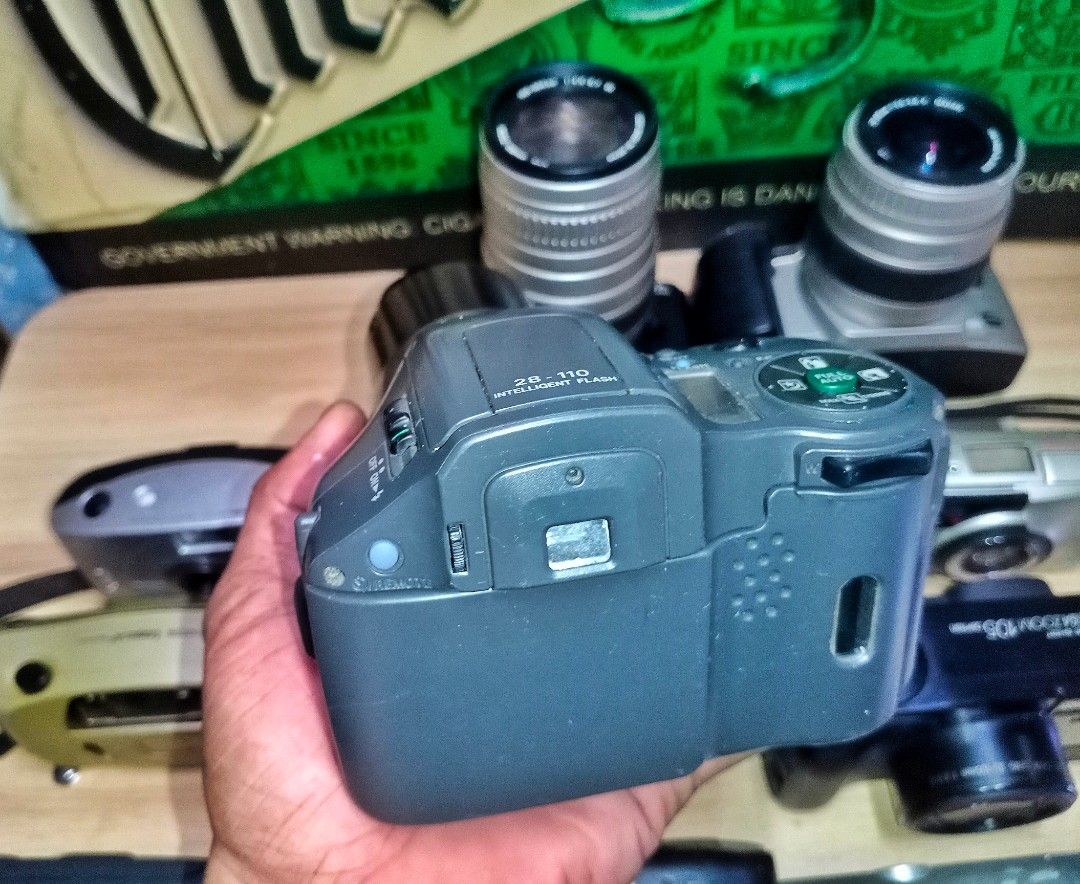 Assorted 35mm Film Cameras, Photography, Cameras on Carousell