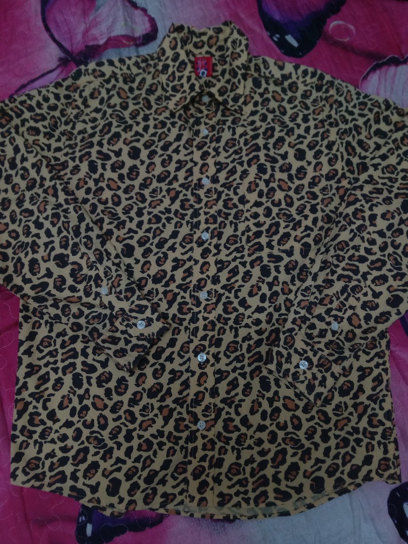 Baju kemeja Bathing Ape motif rimau kumbang, Men's Fashion, Tops & Sets ...
