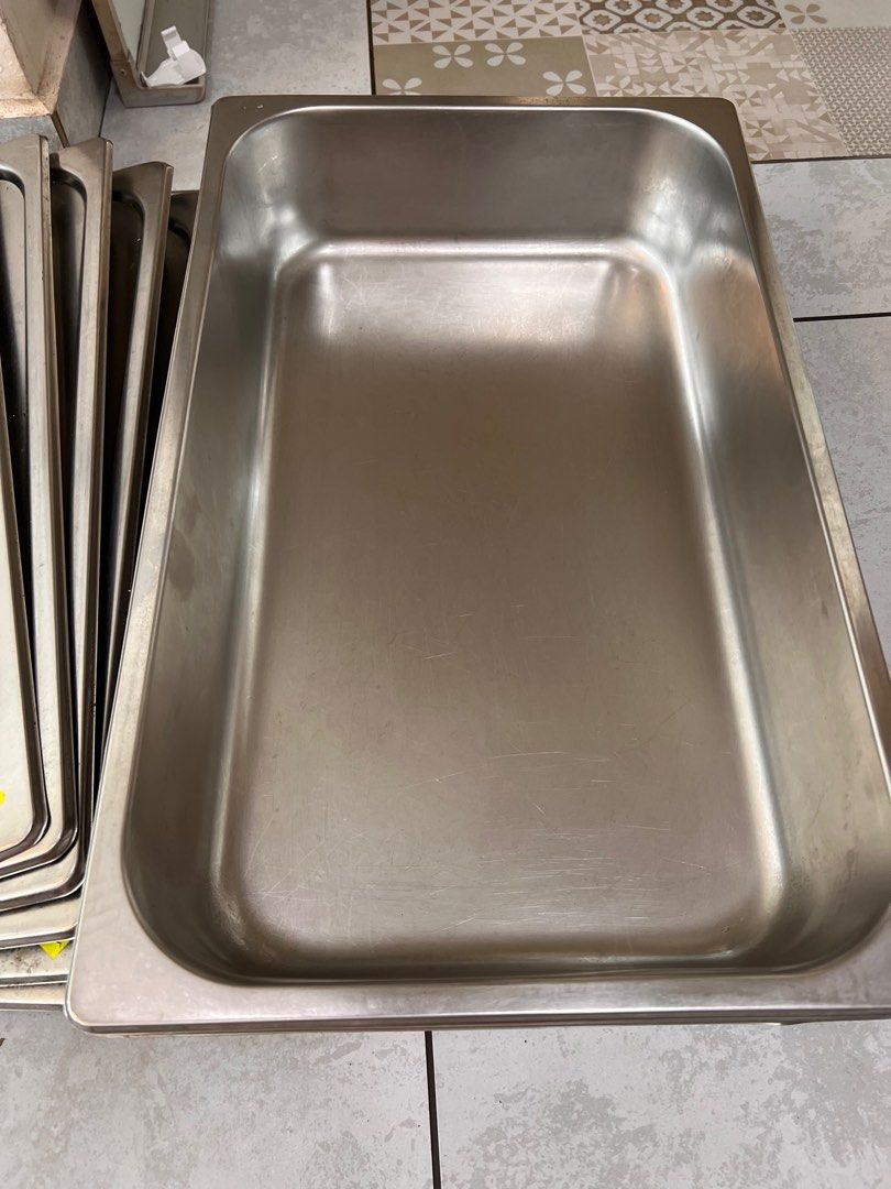 Buffet trays x 6 with foc deep fryer sieve, TV & Home Appliances ...