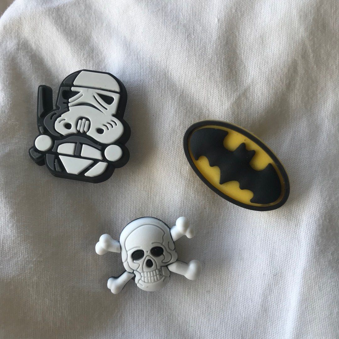 Bundle 25: Star Wars Storm Trooper, Batman Logo, Cross Bones Skull Head ...