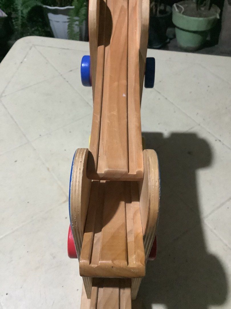 Carousel UK Wooden Race Track, Hobbies & Toys, Toys & Games on Carousell