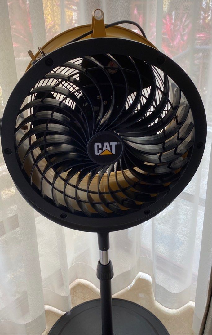 CAT fan, Furniture & Home Living, Lighting & Fans, Fans on Carousell