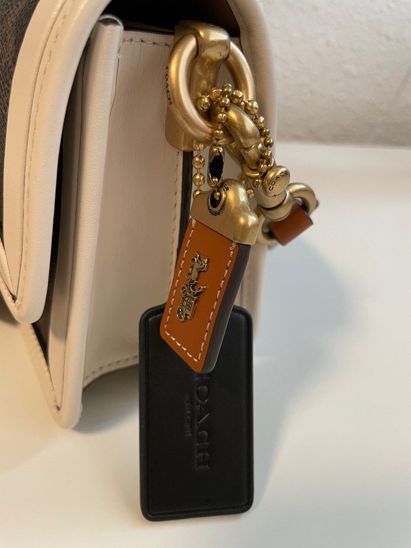 Coach Hero Crossbody with Horse & Carriage Print, Women's Fashion, Bags ...