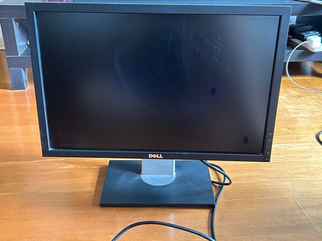 Dell monitor, Computers & Tech, Desktops on Carousell