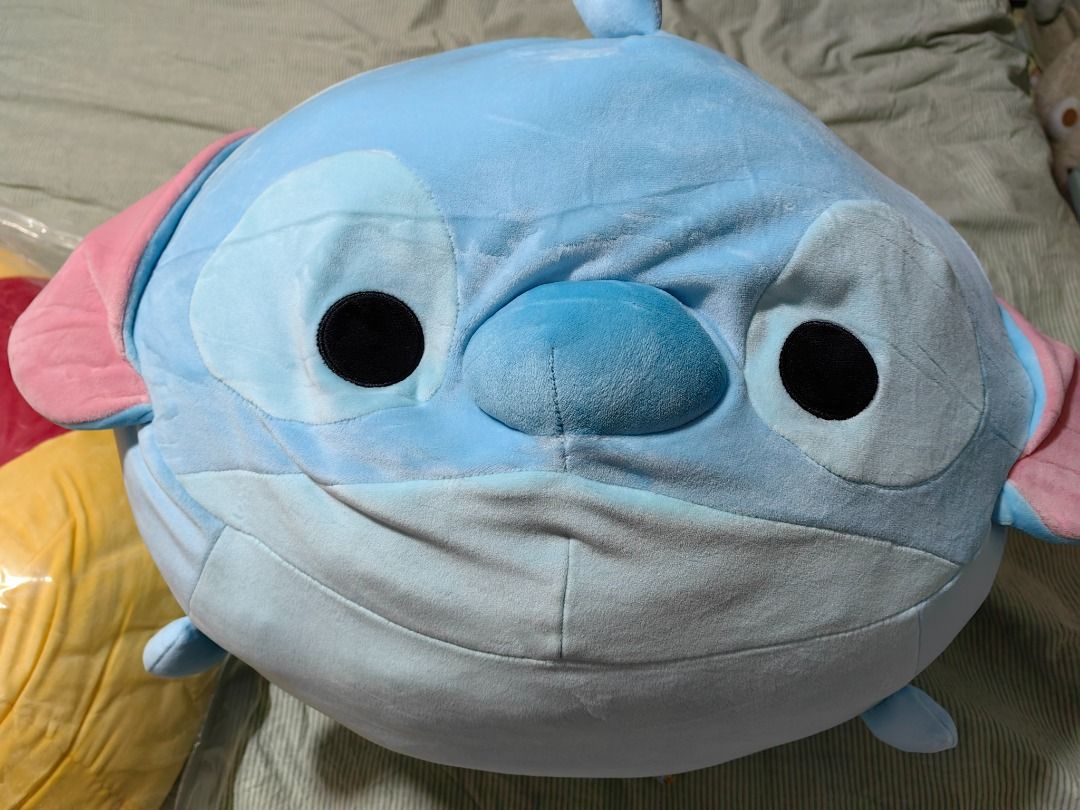 Disney Tsum Tsum Jumbo Plush - Pooh & Stitch, Hobbies & Toys, Toys ...