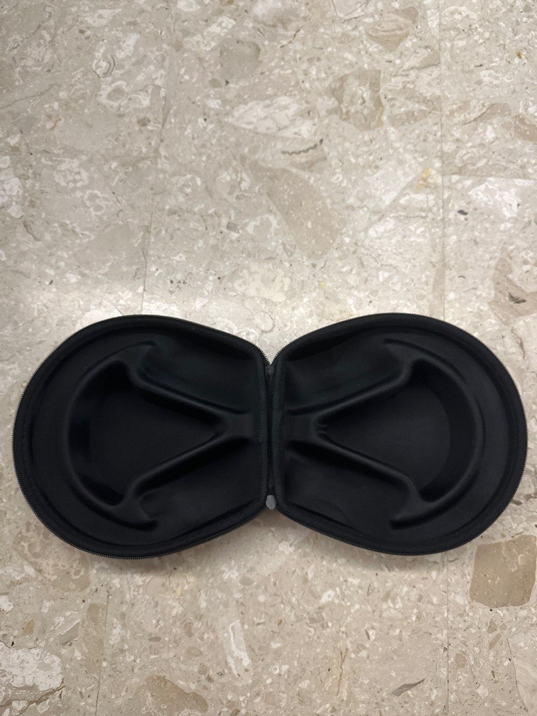 Edifier HK headphone case, Audio, Portable Audio Accessories on Carousell
