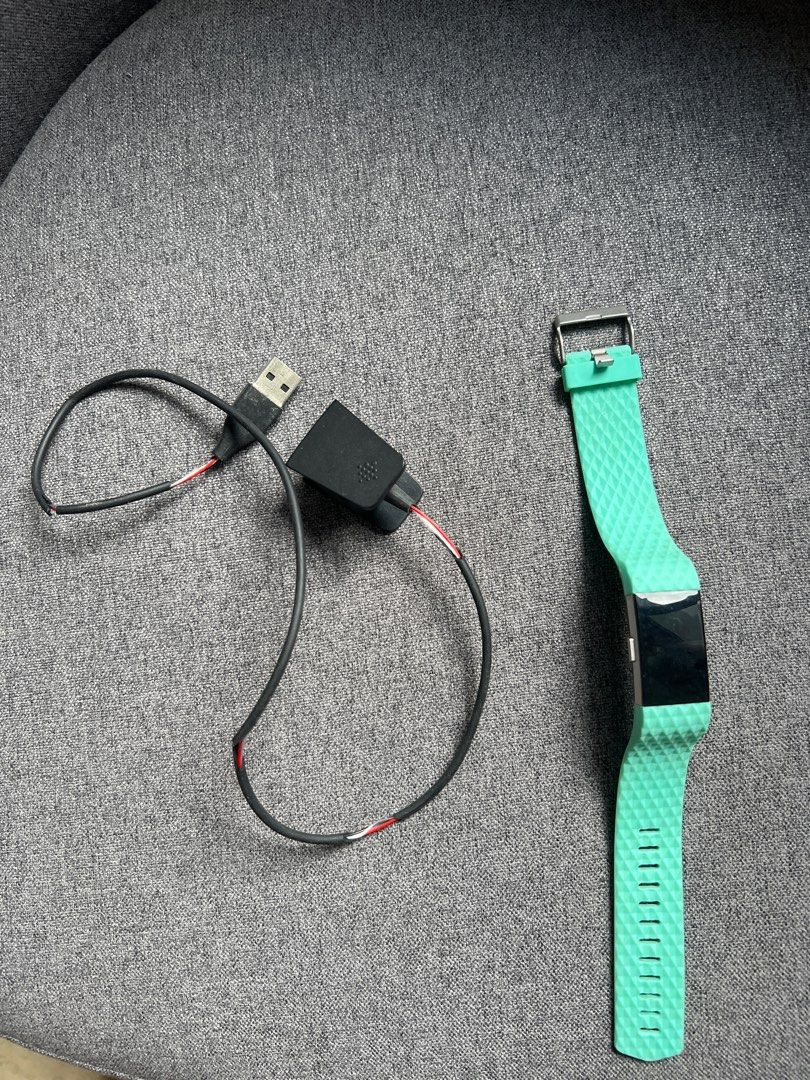 Fit bit charge 2, Mobile Phones & Gadgets, Wearables & Smart Watches on ...
