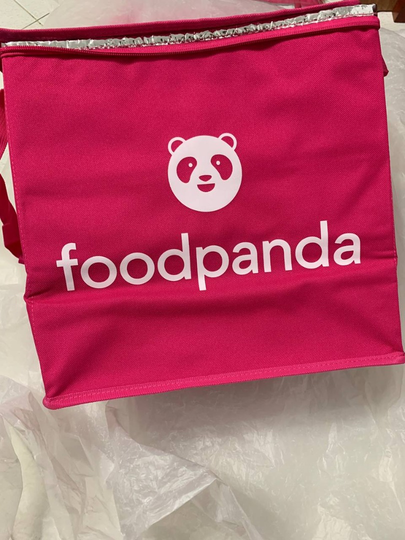 Foodpanda thermal bag (small), Furniture & Home Living, Kitchenware ...