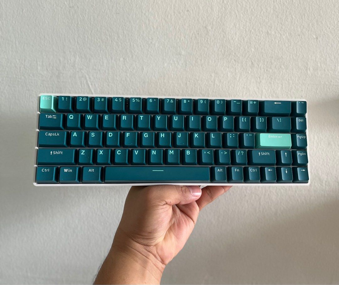Fully modded 65% custom mechanical keyboard, Computers & Tech, Parts ...