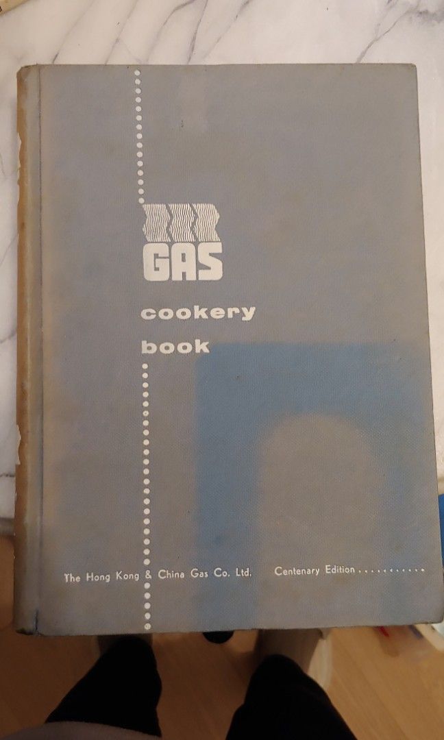Gas Cookery Book 煤氣烹飪手冊 1964年出版, 興趣及遊戲, 書本 & 文具, 小說 & 故事書 - Carousell