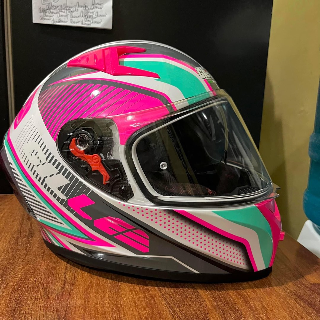 GILLE GTS V1, Motorbikes, Motorbike Parts & Accessories, Helmets and ...