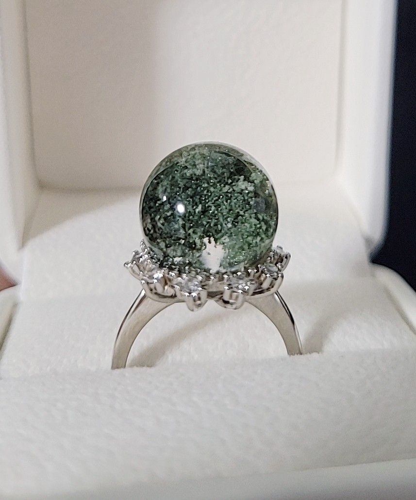 Green Phantom Quartz Crystal Ring, Women's Fashion, Jewelry ...