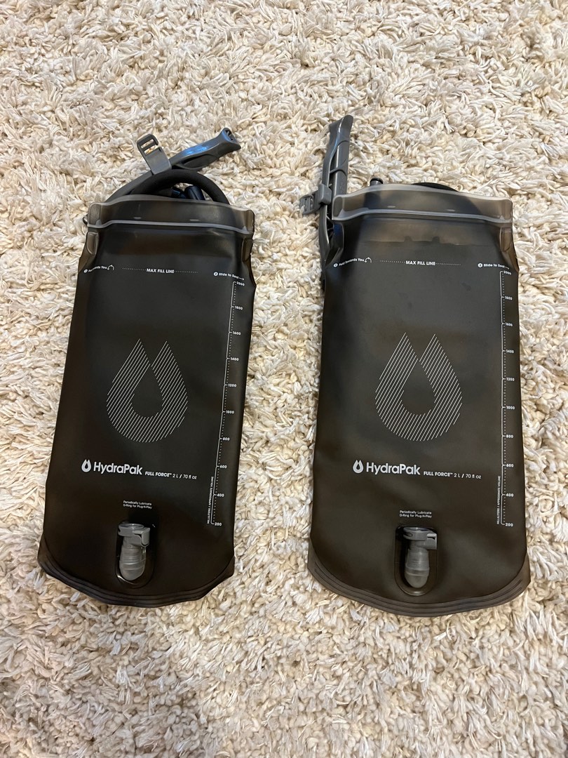 Hydrapak 2L waterbladder, Furniture & Home Living, Kitchenware ...