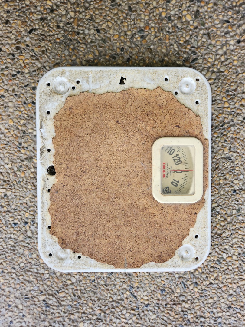 IKEA weighing scale, Health & Nutrition, Health Monitors & Weighing ...