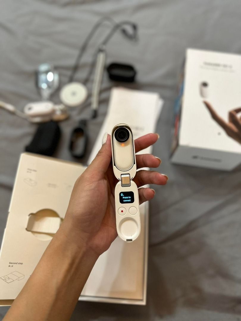 Insta360 Go 2 (With Box and Receipt), Photography, Video Cameras on ...