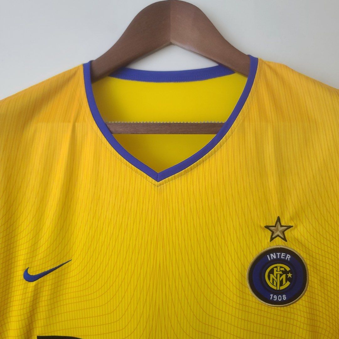 Inter Milan Retro 3rd Jersey 2002/03, Sports Equipment, Sports & Games ...