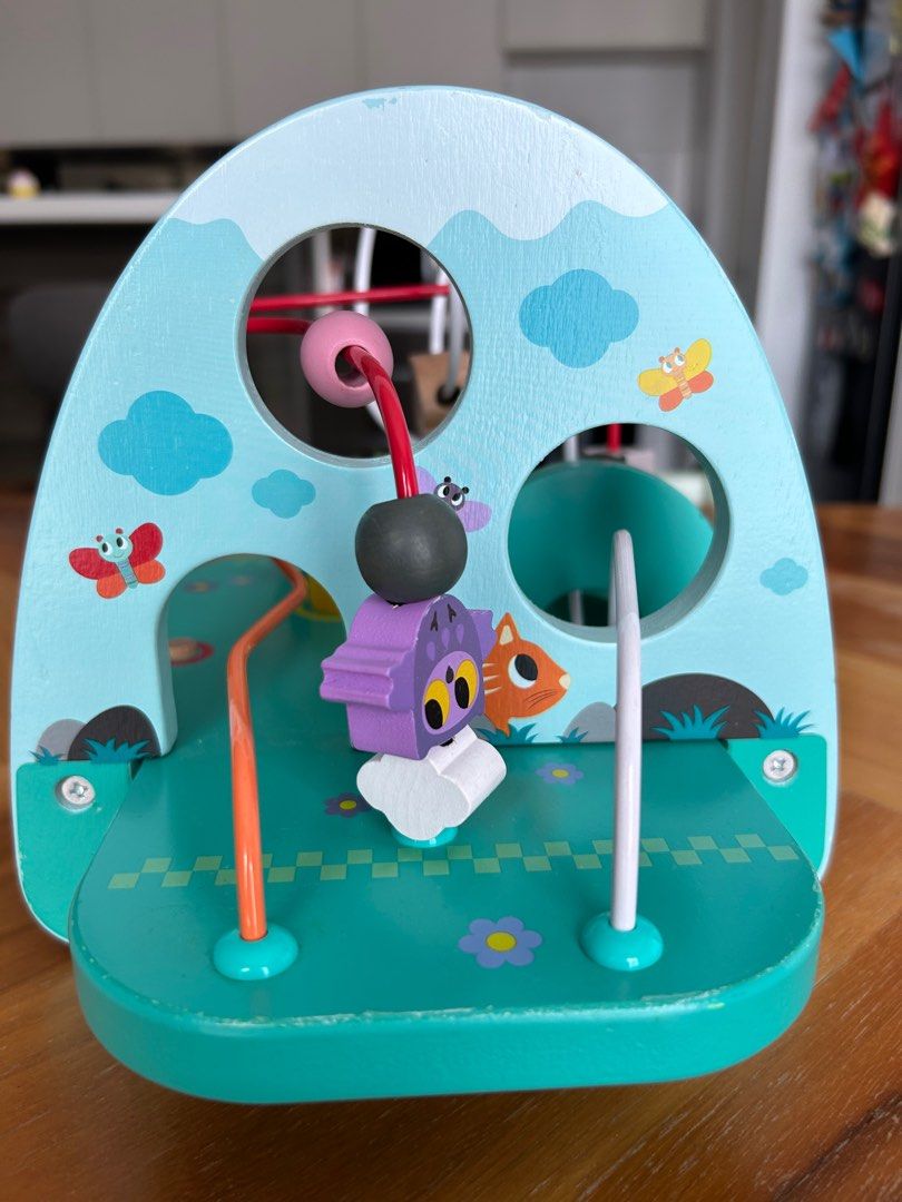 Janod looping wooden toy, Babies & Kids, Infant Playtime on Carousell