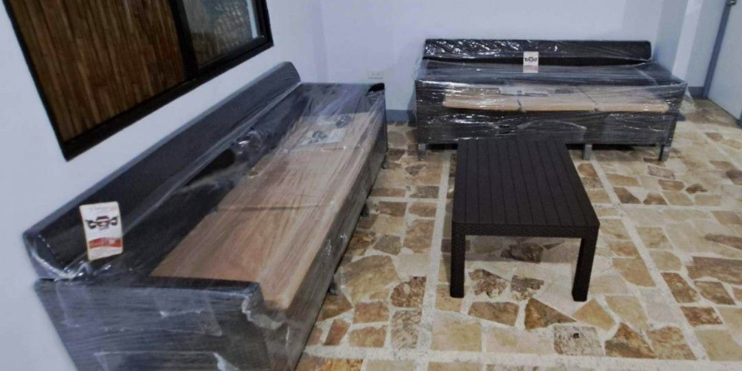 JOLLY VINTAGE SALA SET, Furniture & Home Living, Furniture, Sofas on ...