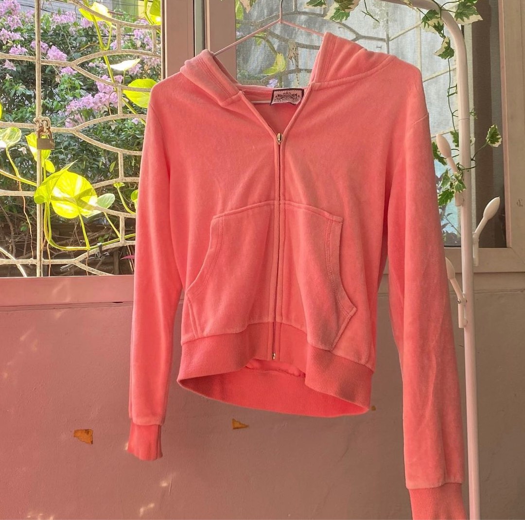Juicy couture pink velour jacket - semi cropped y2k, Women's Fashion ...